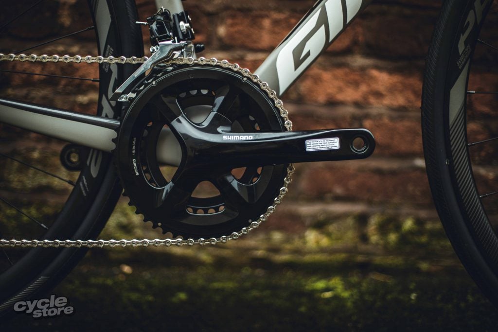 Giant Defy Advanced 2 Disc Road Bike Review | Cyclestore Blog